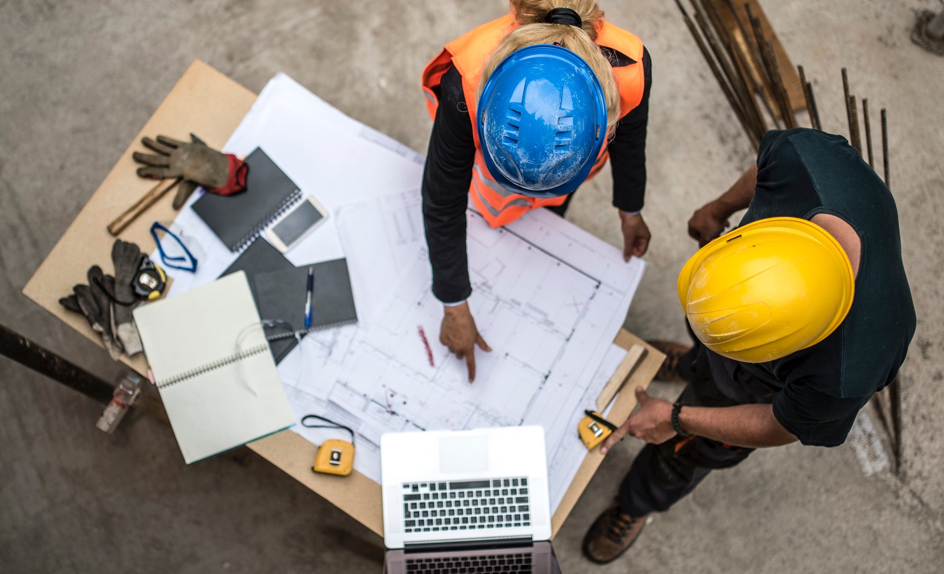 Top 10 Tips For Hiring A Contractor – The Exam Pros